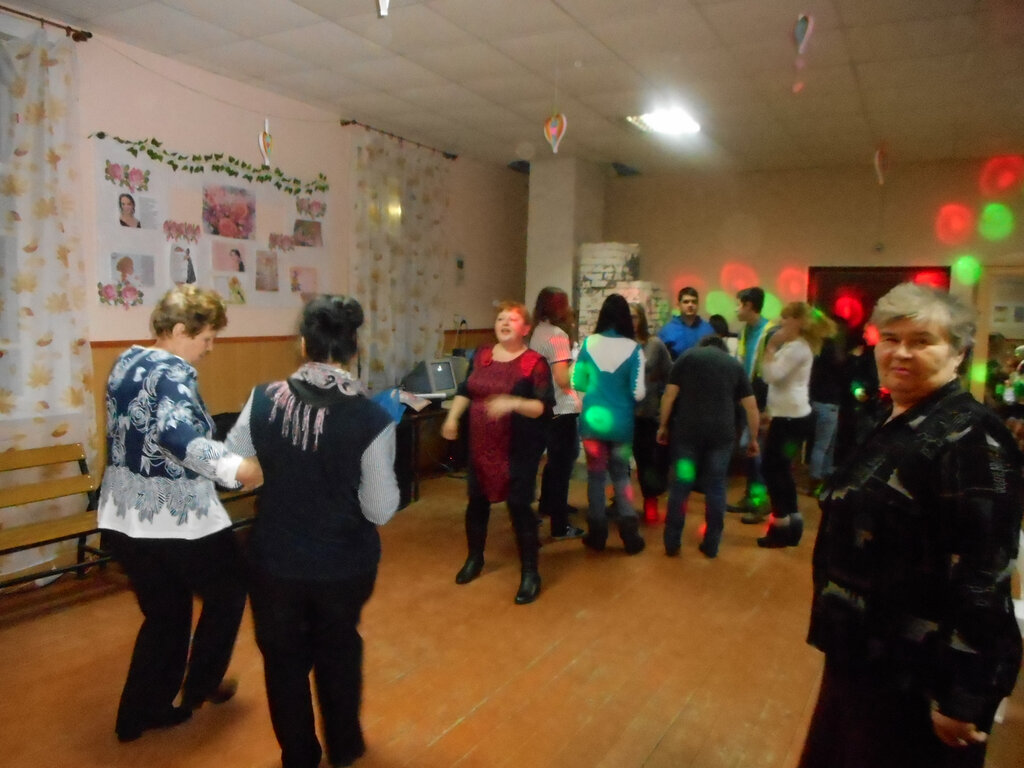 Kültür ocakları МБУК Централизованное культурно-досуговое объединение Гармония, Кабожский сельский дом культуры, Novgorodskaya oblastı, foto