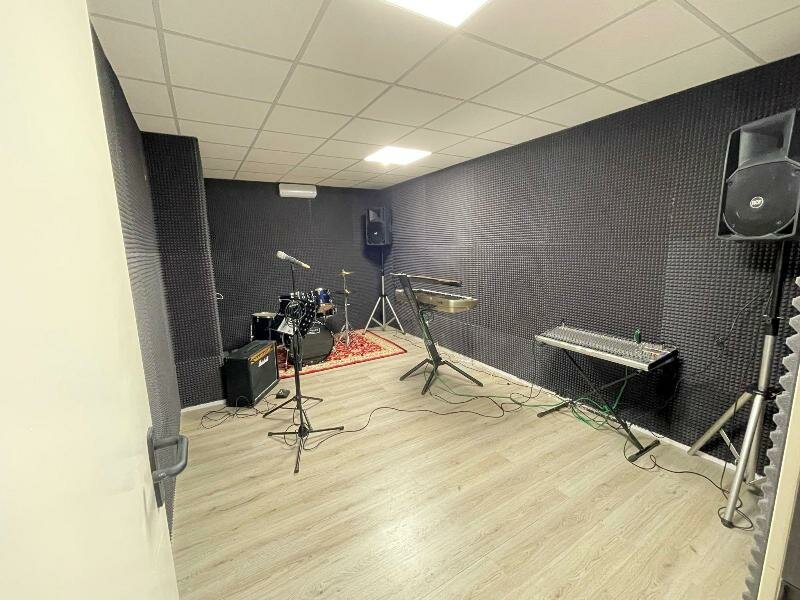Ses kayıt stüdyoları Studio di Registrazione Audio e Sala Prove World Paradise Record 2, Lombardiya, foto