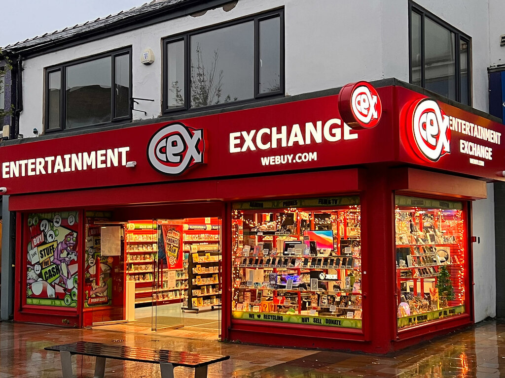 Bilgisayar mağazaları CeX, Stockport, foto