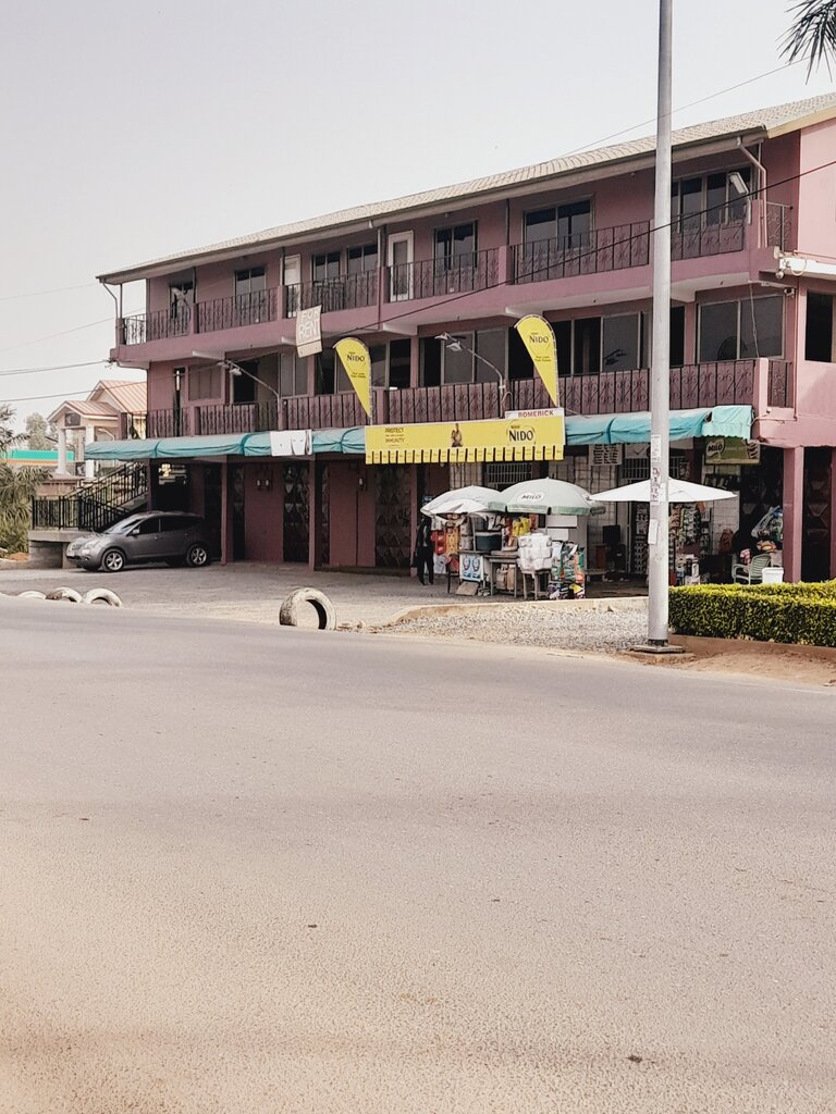 Büyük mağazalar Romerick, Dünya, foto