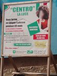 Centro La Luce (Brazzaville, Commune de Poto-Poto, Rue des Sénégalais), yabancı dil kursları  Brazzaville'den