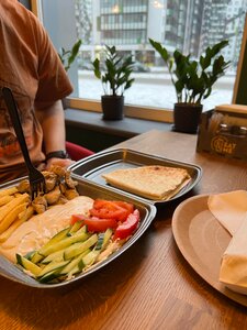 Eat Me (Prazhskaya Street No:5), fast food