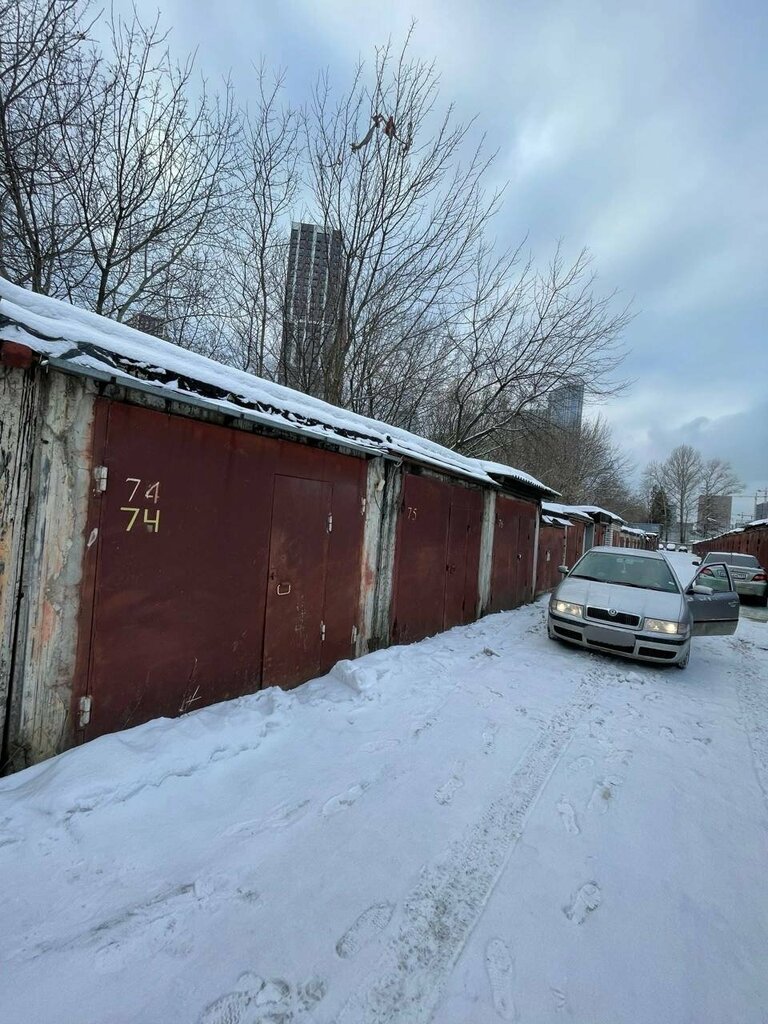 Garajlar Феникс, Moskova, foto