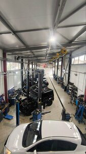 R-service (Bukinskoye shosse No:4Ас1), otomobil servisi  Lobnia'dan