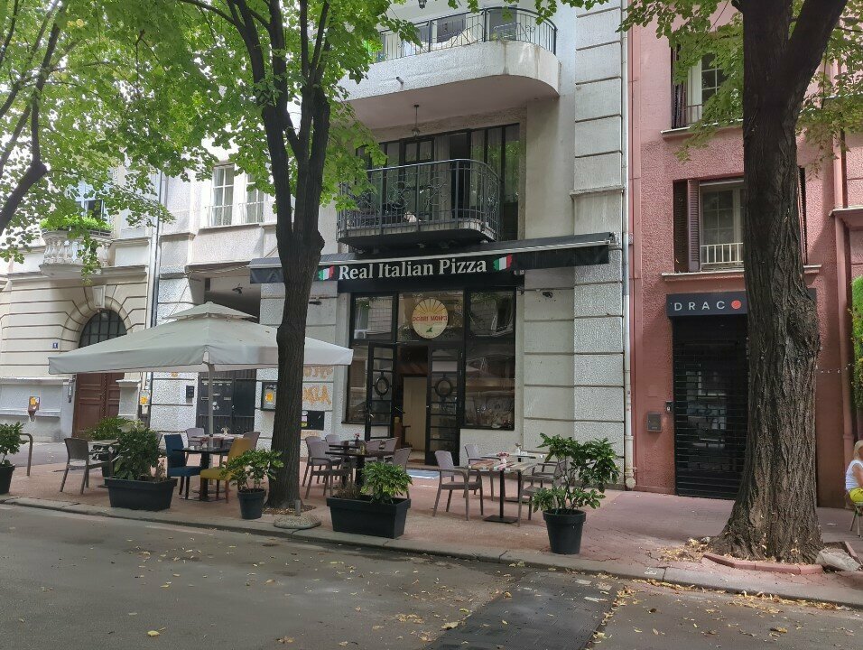 Fast food Dobri momci pizzeria, Belgrad, foto