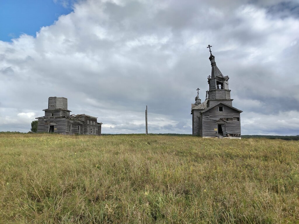 Turistik yerler Храмовый комплекс Пиринемского прихода, Arhangelskaya oblastı, foto