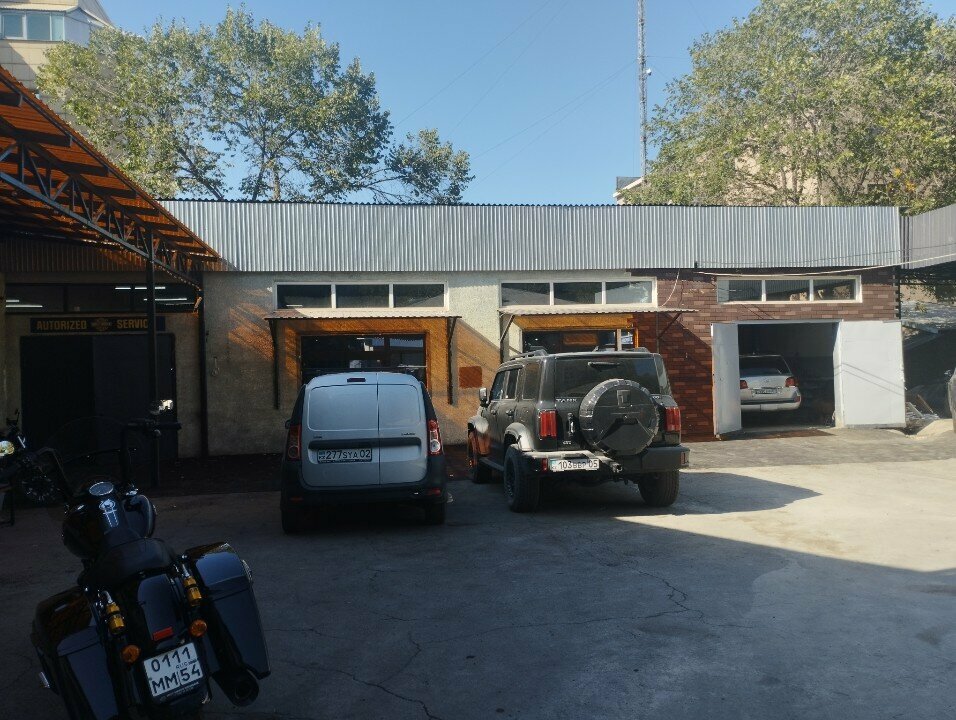 Otomobil servisi Motor Servis, Almatı, foto