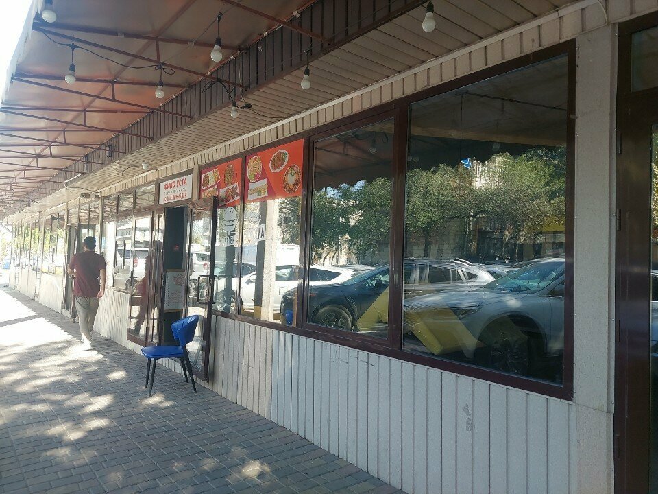 Fast food House Burger, Bişkek, foto