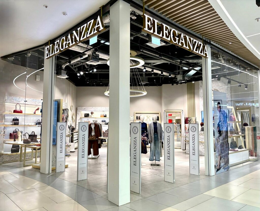 Giyim mağazası Eleganzza, Saint‑Petersburg, foto