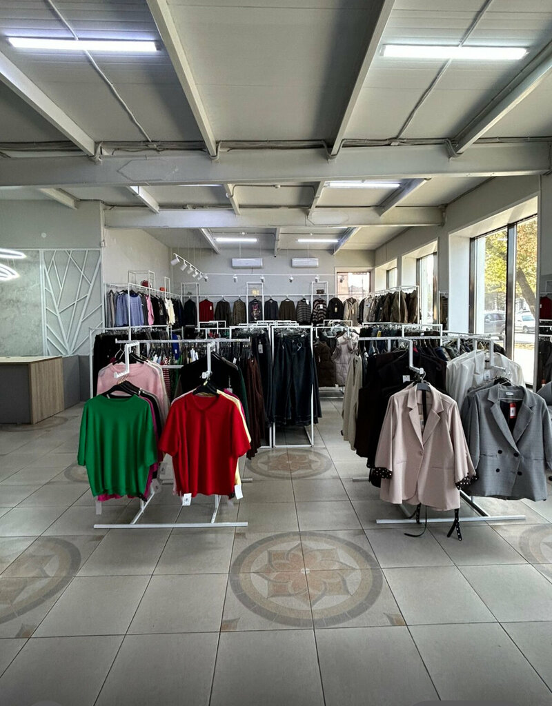 Giyim mağazası MaxiModa, Kostanay, foto