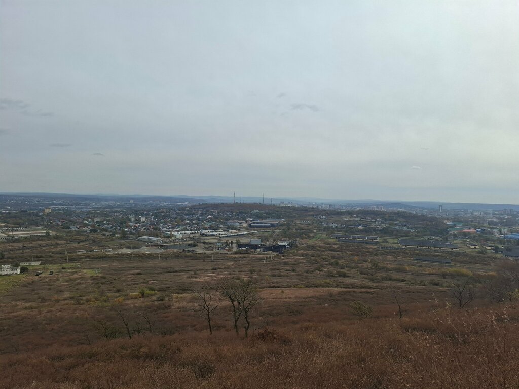 Dağ zirvesi Гора Стрелковая, Ussuriysk, foto