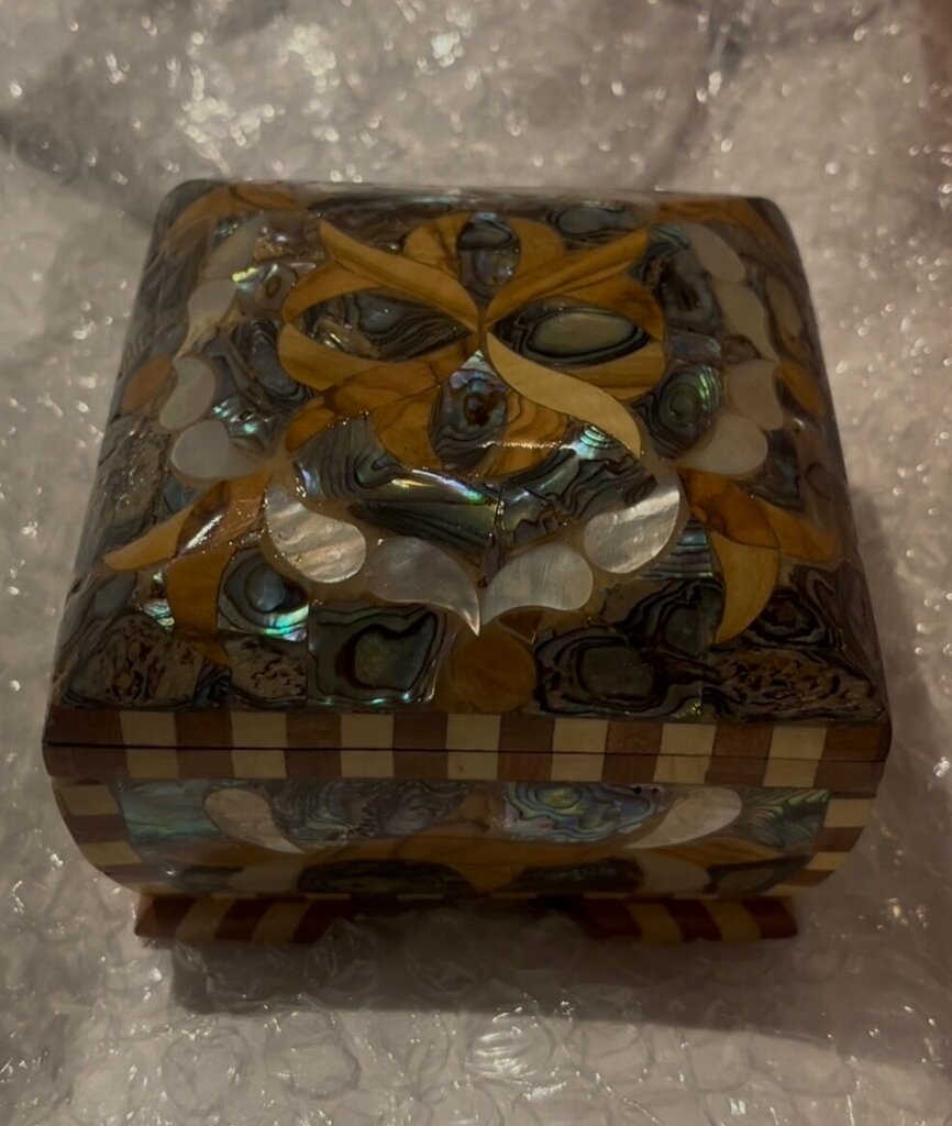 Hediyelik eşya mağazaları Al Madina Al Qadima Novelties Trading, Dubai, foto