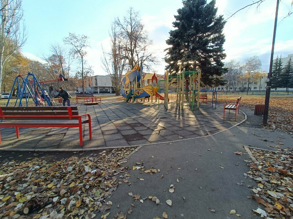 Oyun alanı Playground, Tolyatti (Togliatti), foto