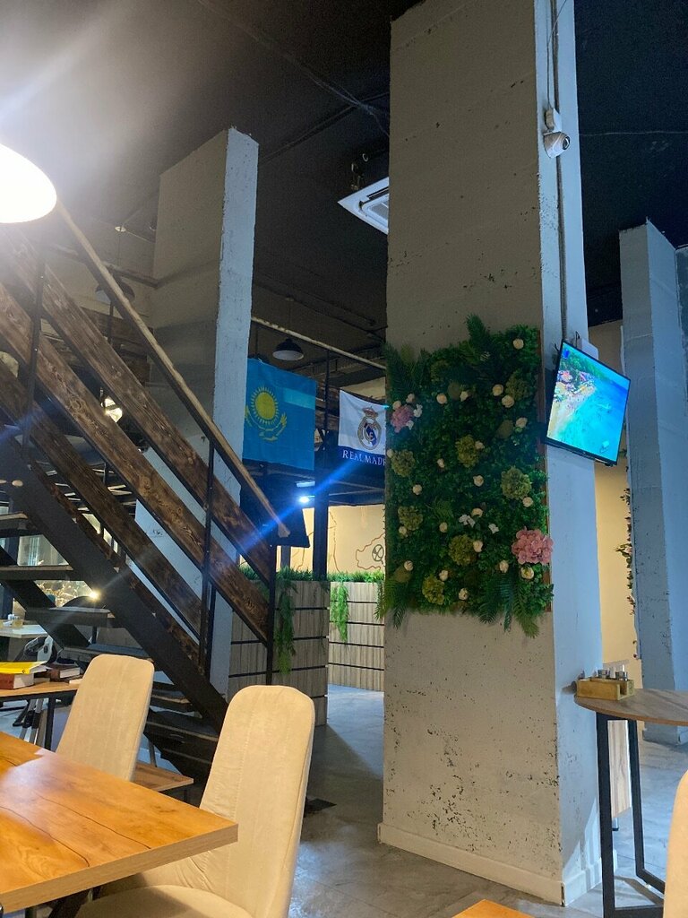 Kafe Saray, Astana, foto