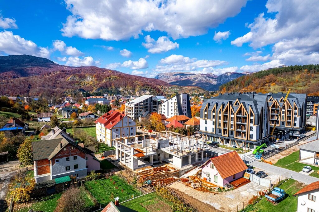 Konut blokları ЖК Эдельвейс-Экохаус, Dünya, foto