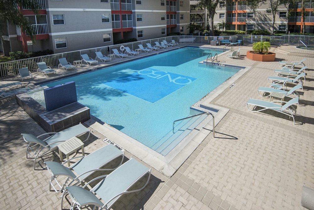 Yurtlar On50, Tampa, foto