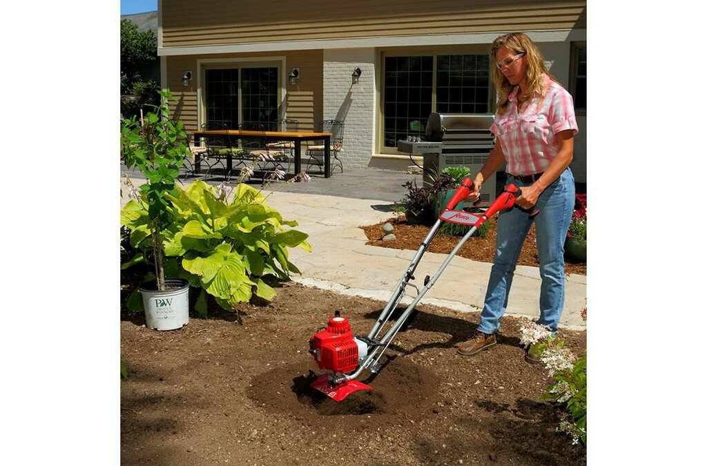 Bahçe ekipmanları ve teknolojileri Dunn-rite Small Engines, Güney Carolina, foto