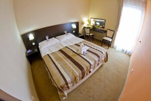 Hoteli Vodice D. D. - Hotel Punta (Šibenik-Knin County, Vodice, Vodice), otel