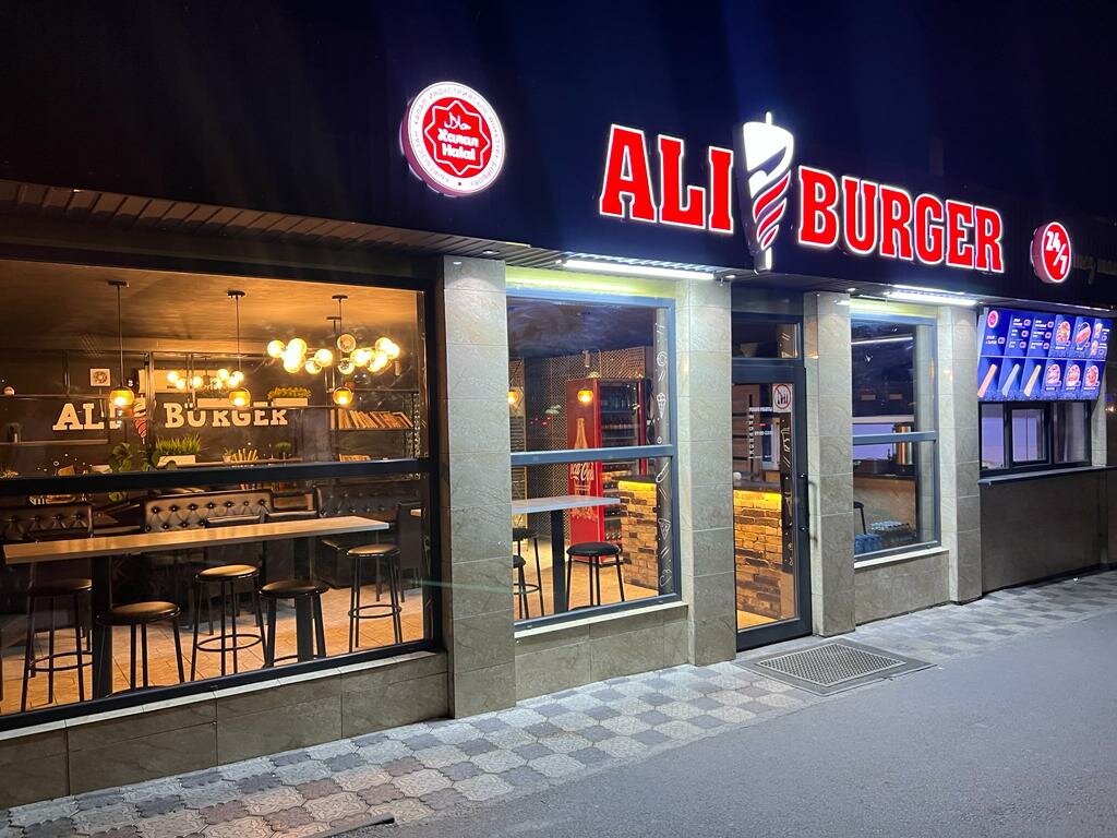 Kafe Ali Burger, Bişkek, foto