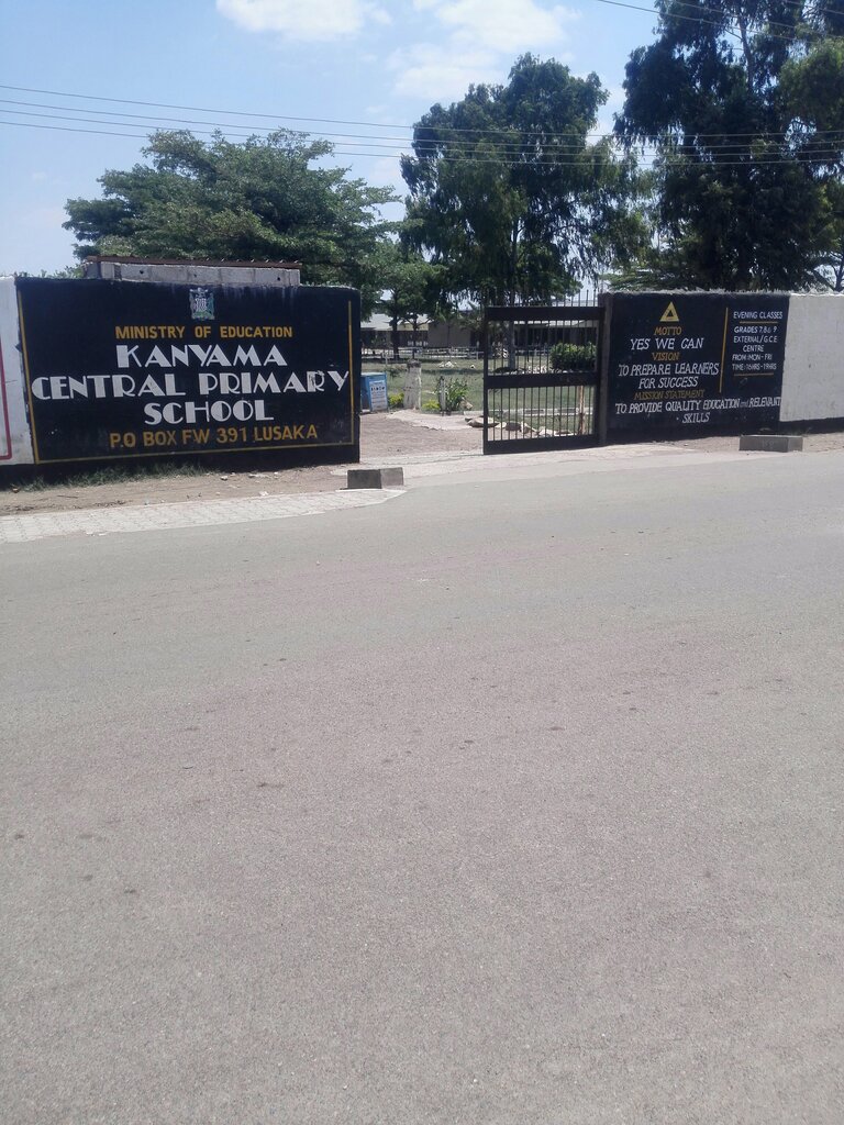 Ortaokul Kanyama Central School, Lusaka, foto