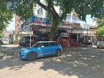 Romanllantas (Valle del Cauca, Municipio de Santiago de Cali, Comuna 19, Camino Real, Calle 8G, 55-22), otomobil yedek parçaları  Cali'den