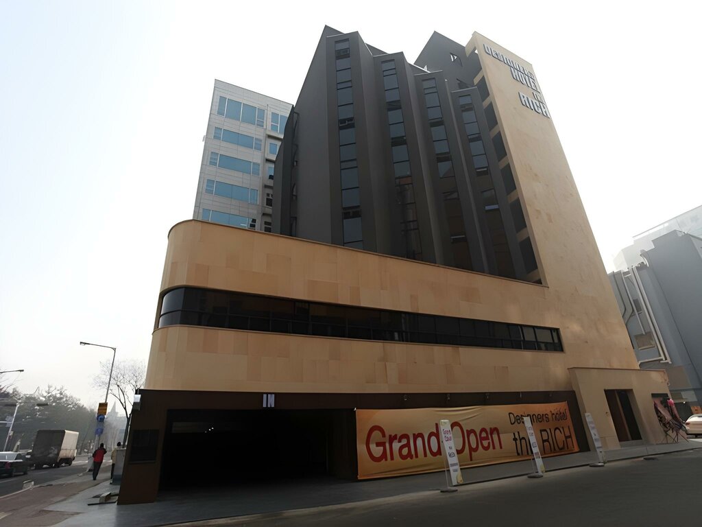 Otel Designers Hotel The Rich, Goyang, foto