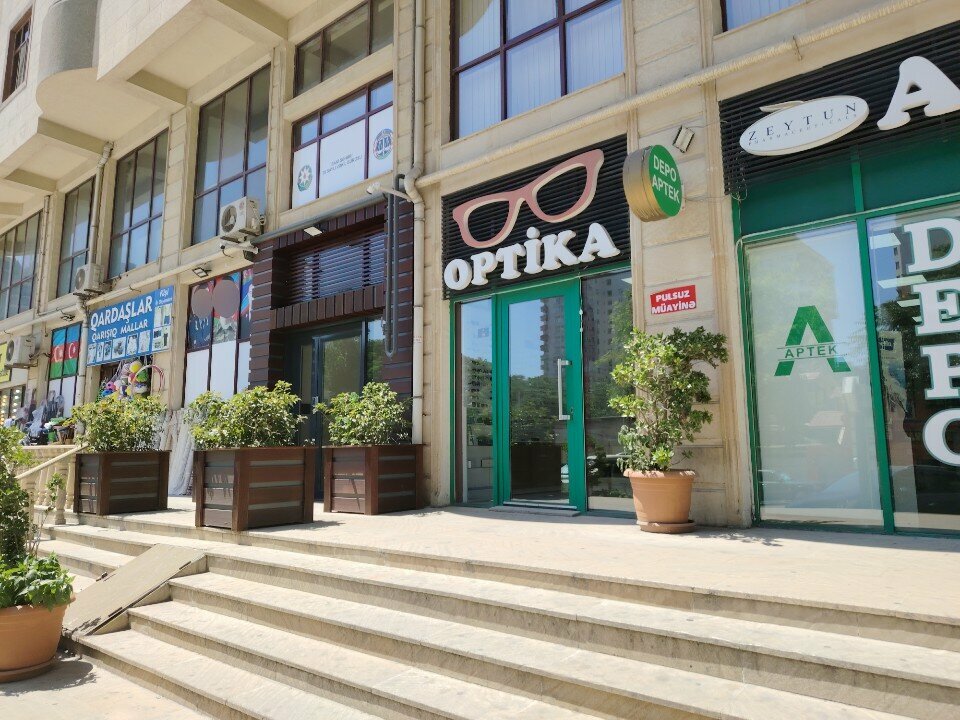 Optik Optika, Bakü, foto