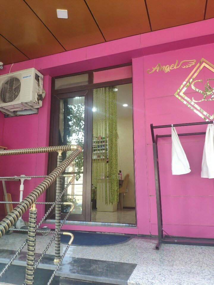 Güzellik salonu Angel, Bakü, foto