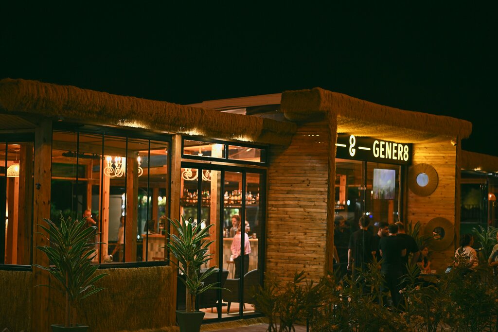 Gece kulüpleri Gener8, Batum, foto