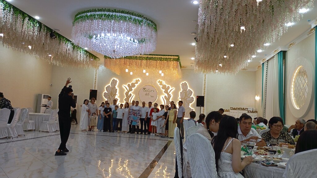 Düğün, toplantı salonu Beksultan, Batı Kazakistan eyaleti, foto