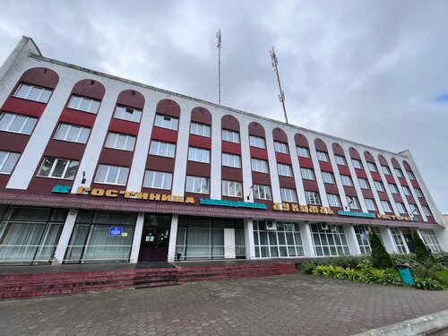 Otel Lukoml gostinitsa Unp ZhKKh Kommunalnik, Novolukoml, foto