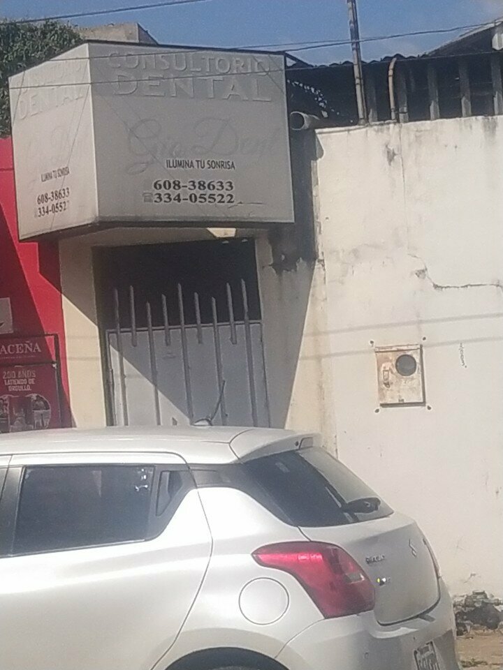 Özel ağız ve diş sağlığı klinikleri ve muayenehaneleri Consultorio dental, Santa‑Krus, foto