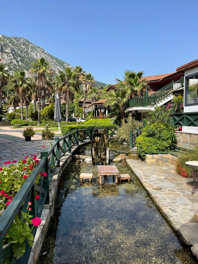 Restoran Yücelen Otel Gökova Restoran, Ula, foto