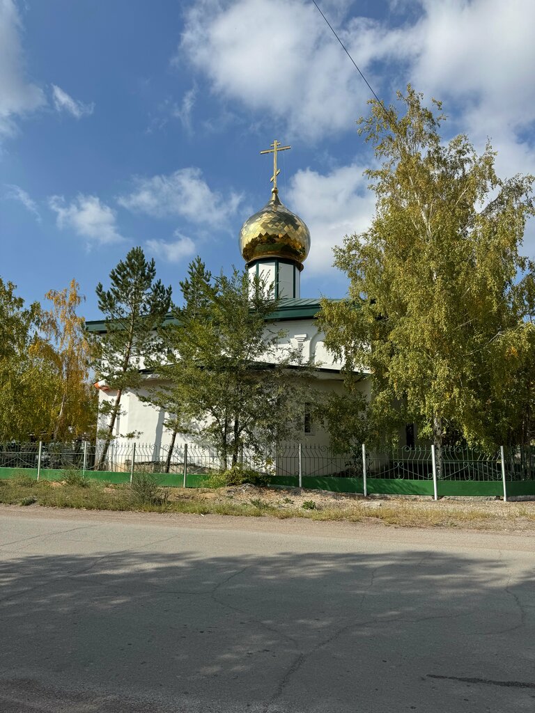 Ortodoks kiliseleri St. Nicholas Church, Şahtinsk (Tentek), foto