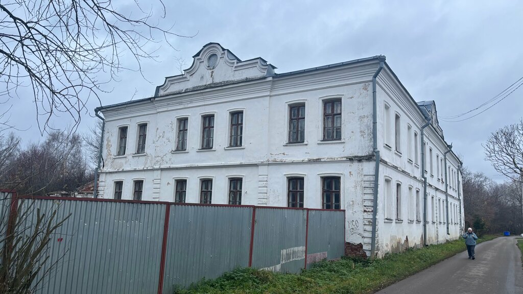 Turistik yerler Богадельня Шишкиных, Suzdal, foto