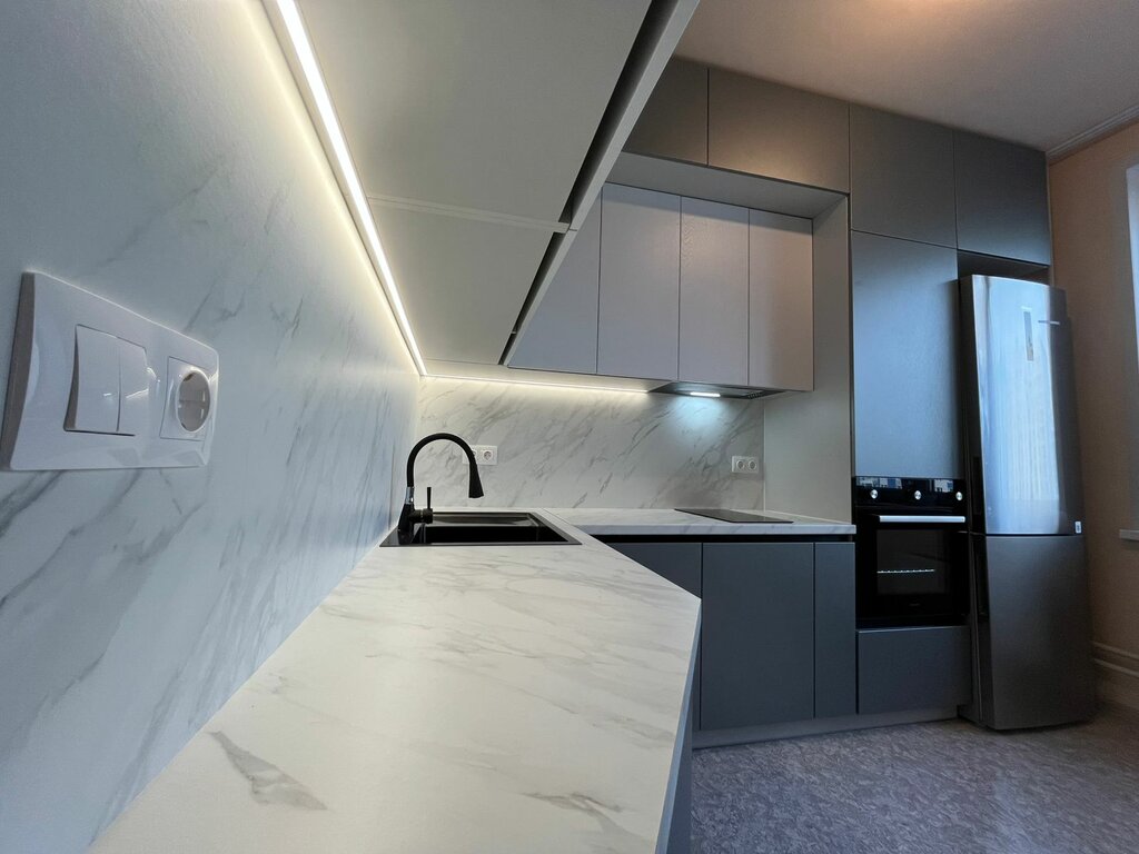 Özel mobilya yapımı Лигрис, Krasnoyarsk, foto