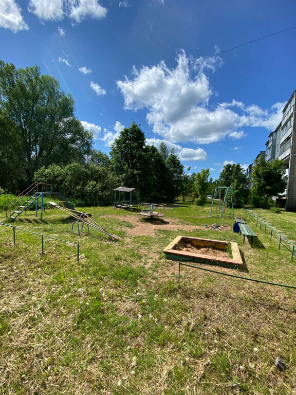 Oyun alanı Playground, Toropets, foto