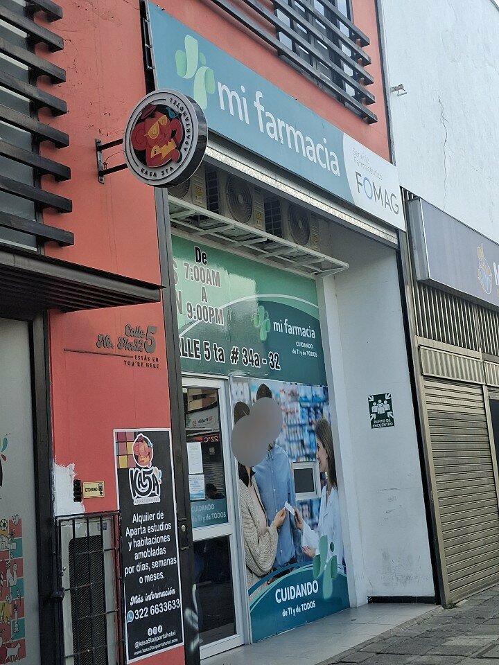 Eczaneler Droguería Fomag, Cali, foto