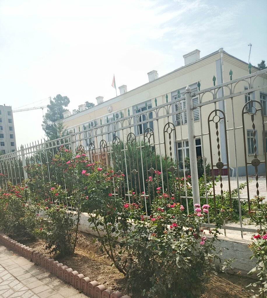 Belediyeler, devlet daireleri Исполнительный орган государственной власти Вахшского района, Hetlân (Hatlon) ili, foto