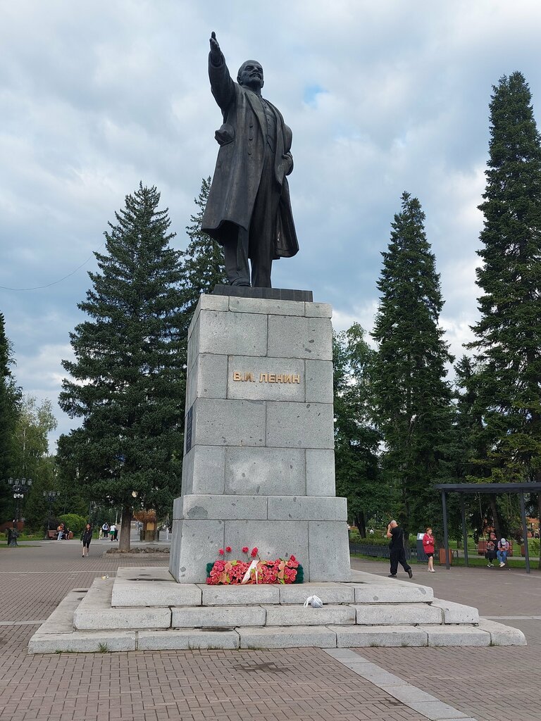 Anıt, heykel Lenin Heykeli, Gorno‑Altaysk, foto