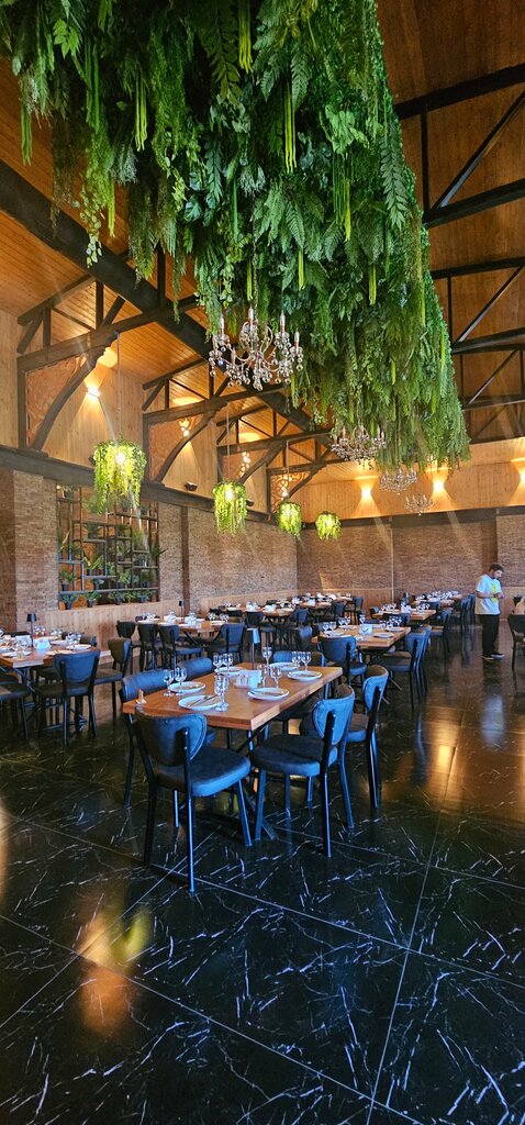 Restoran Chateau Uplistsikhe, , foto