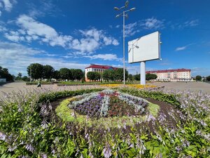 Капсула времени (Magiliowskaja voblasc, Goracki rajon, Gorki, vulica Mikalaja Hastely), turistik yerler  Gorki'den