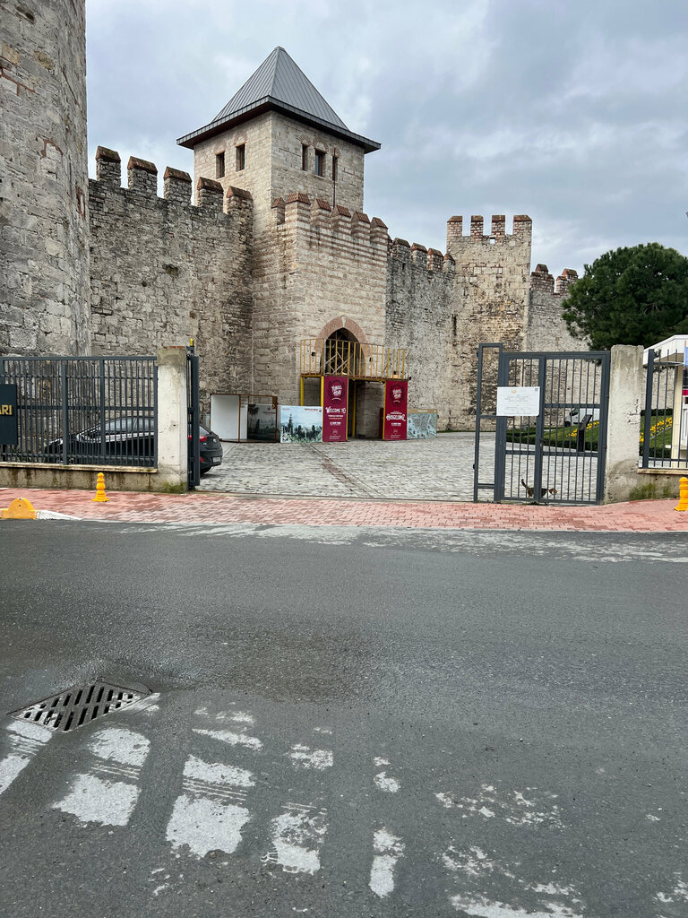 Kültür ve eğlence parkları Yedikule Parkı, İstanbul, foto