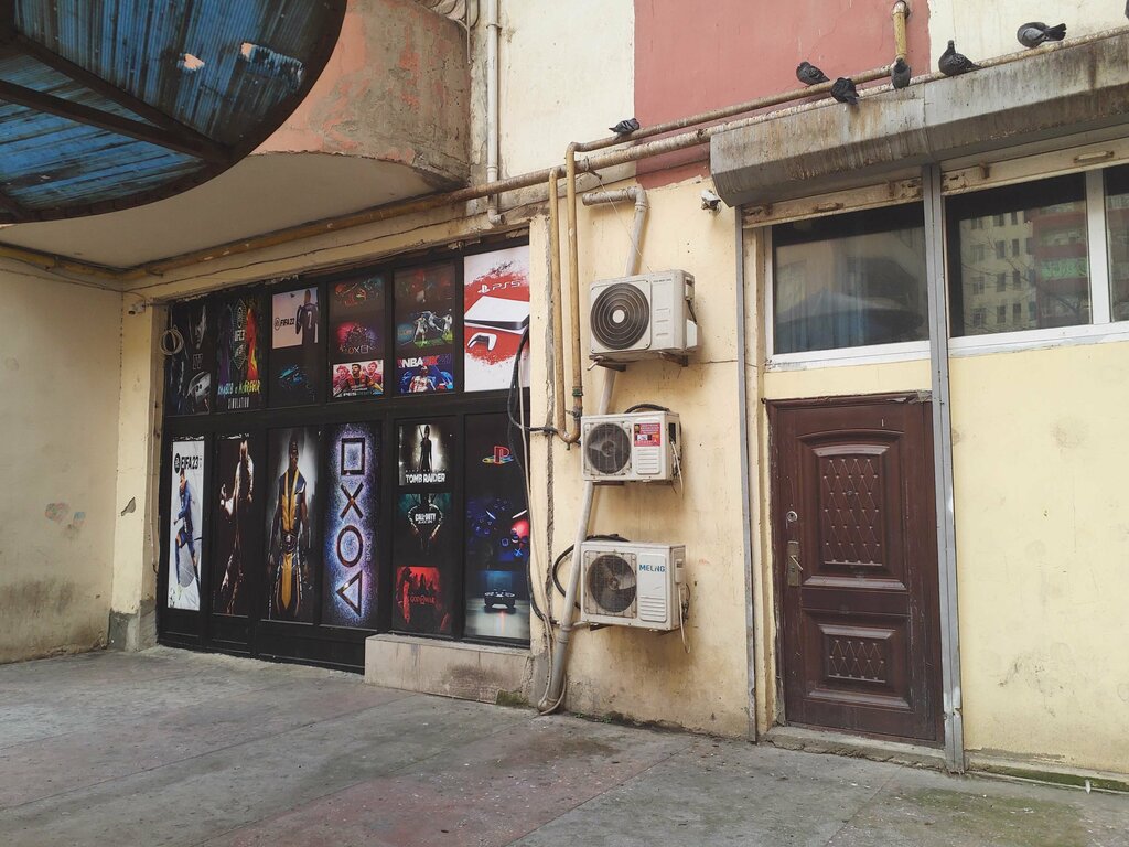 Bilgisayar kulübü Oyun zali, Bakü, foto