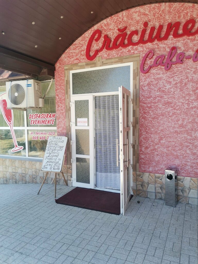 Kafe Craciunel, Kişinev, foto