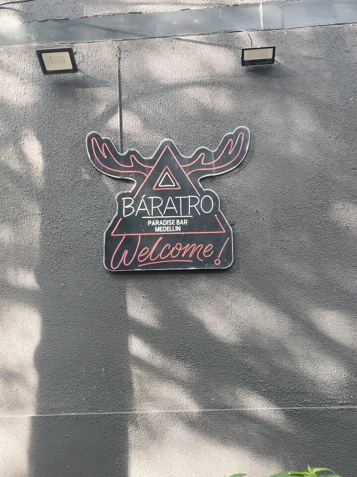 Bar Baratro paradise bar, Medellin, foto