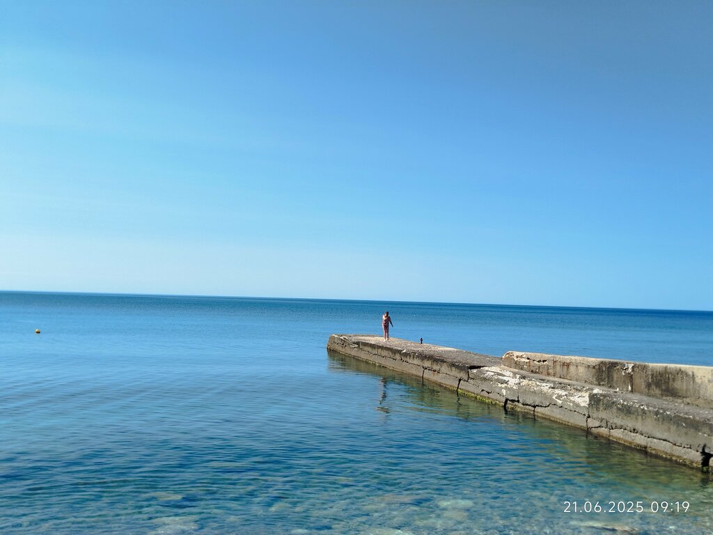 Plaj Пляж, Kırım Cumhuriyeti, foto