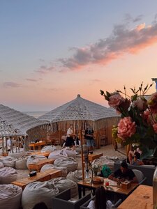 Gorkiy (набережная Горького No:7), restoran  Yevpatorya'dan