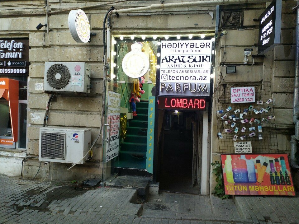 Kozmetik ve parfümeri mağazaları Tac. Parfume, Bakü, foto