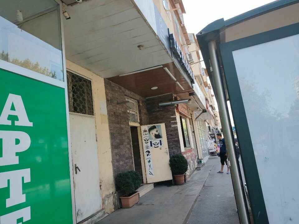 Berberler Tac Barber, Bakü, foto